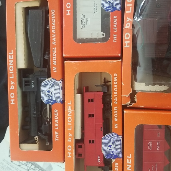 Lionel | Toys | Lionel Train Pieces For Collector Ho By Lionel | Poshmark